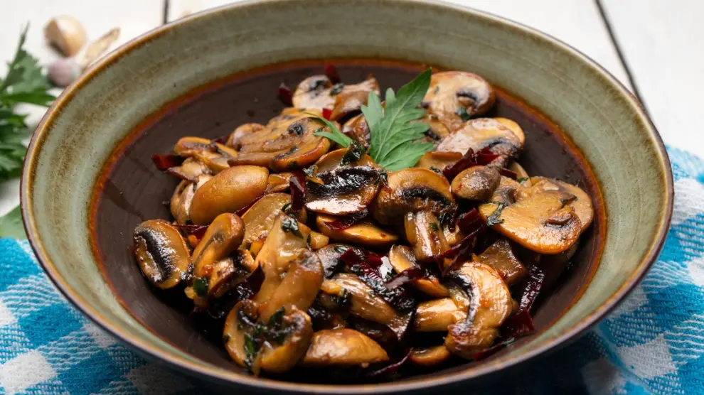 Boletus al Ajillo: ¡Recetas IRRESISTIBLES! 🤤