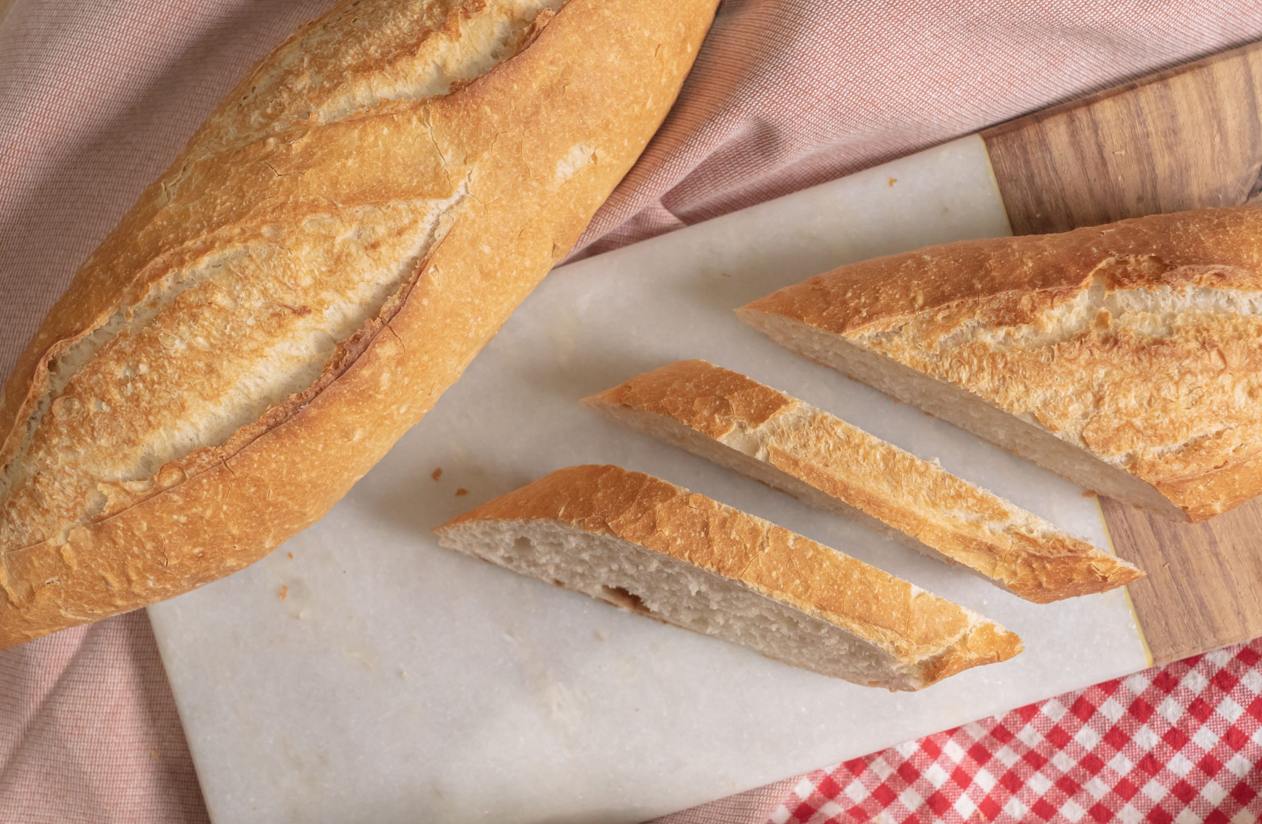 Pan Casero 🍞 ¡Receta Fácil y Rápida! (Levadura Fresca)