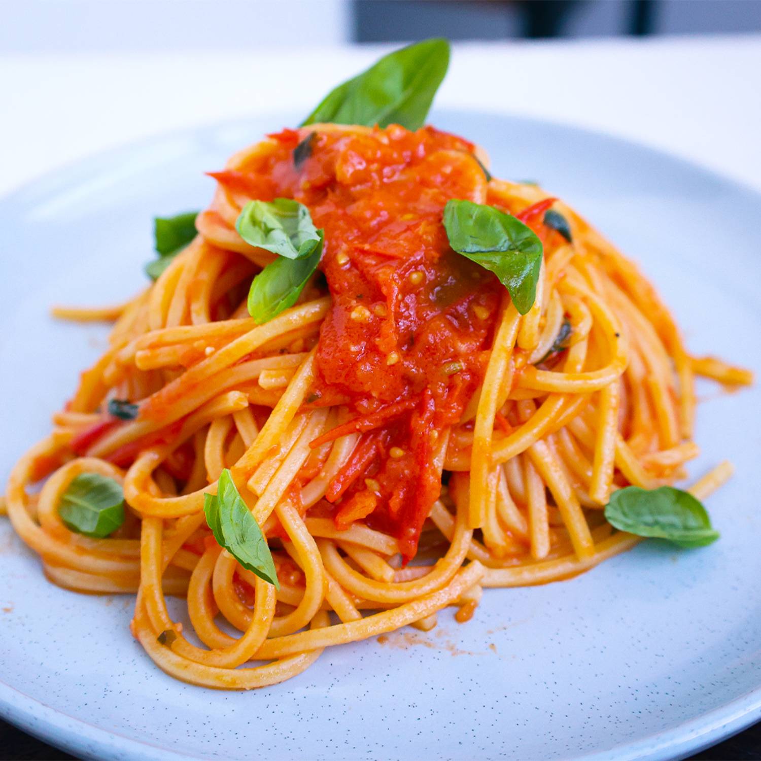 Pasta Pomodoro 🍝 ¡Receta Italiana SECRETA! 🇮🇹