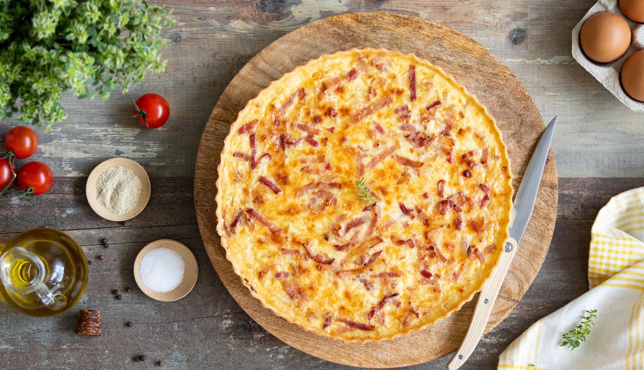 ¡Quiche Lorraine con Puerros y Bacon: ¡Receta Irresistible! 😋🔥