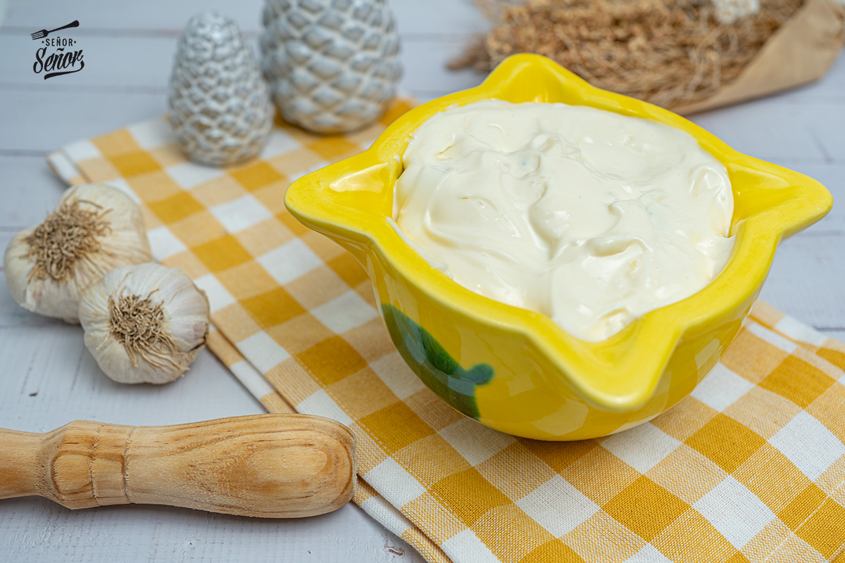 Receta de Alioli Original: ¡La MEJOR (y más fácil!) 🤤