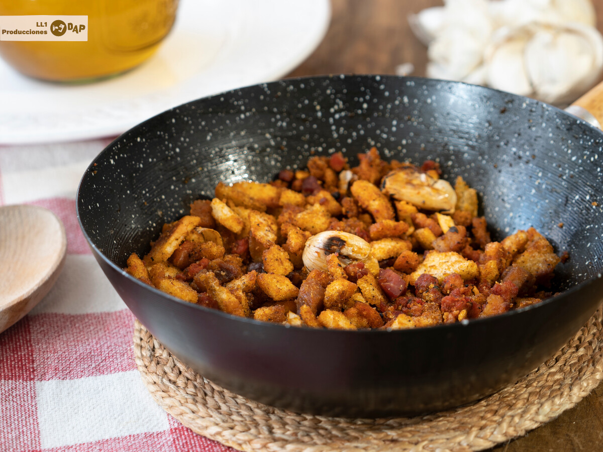 Receta de Migas: ¡La MEJOR (y más FÁCIL!) 🤤